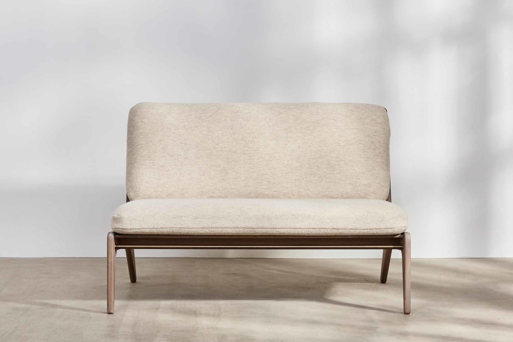 Iklwa Lounge Chair - Benchmark US
