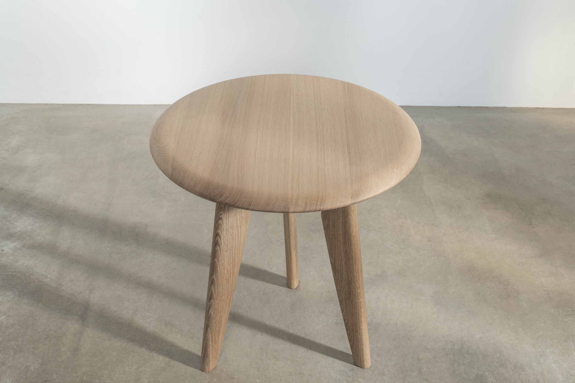 Iklwa Side Table - Benchmark US